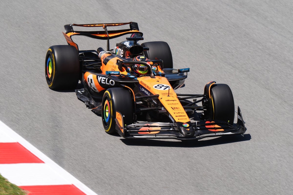 Oscar Piastri beats McLaren team-mate Lando Norris to Spanish Grand Prix pole