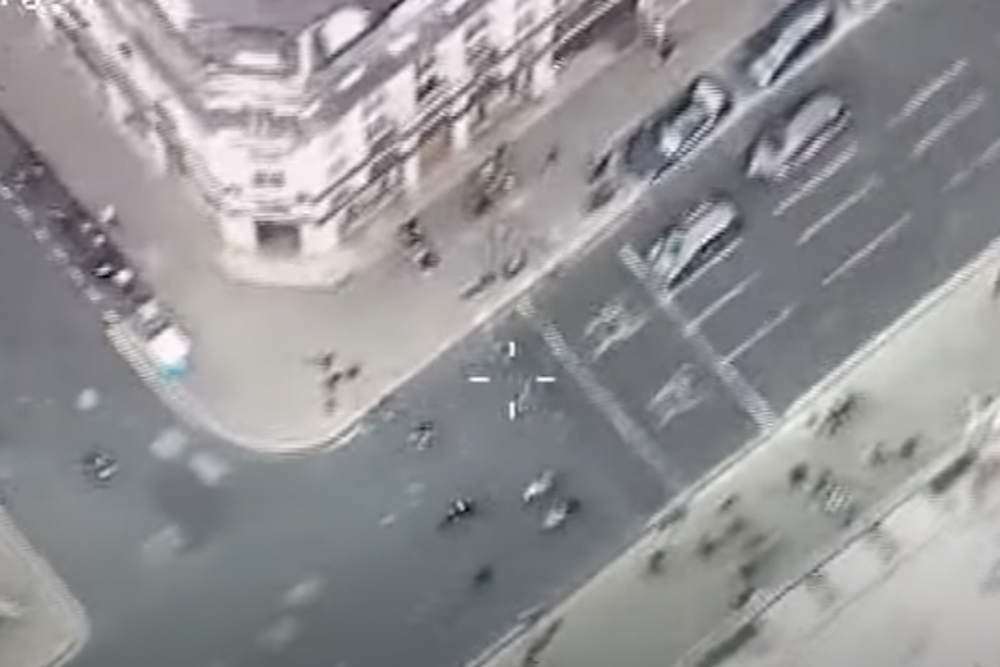 Watch Police Helicopter Chases Mobile Phone Thief Through London
