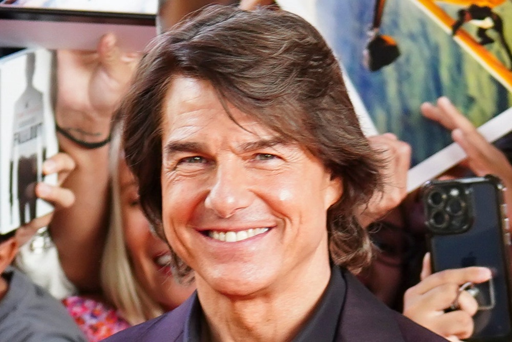 Tom Cruise awarded Guinness World Record for death-defying Mission ...