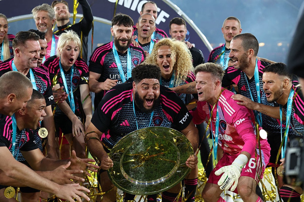 Carlos Tevez inspires Soccer Aid comeback win