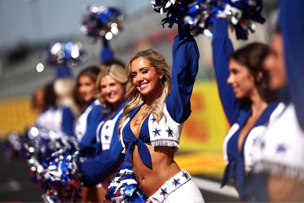 ‘America’s Sweethearts’ Dallas Cowboys cheerleaders get 400% raise ...