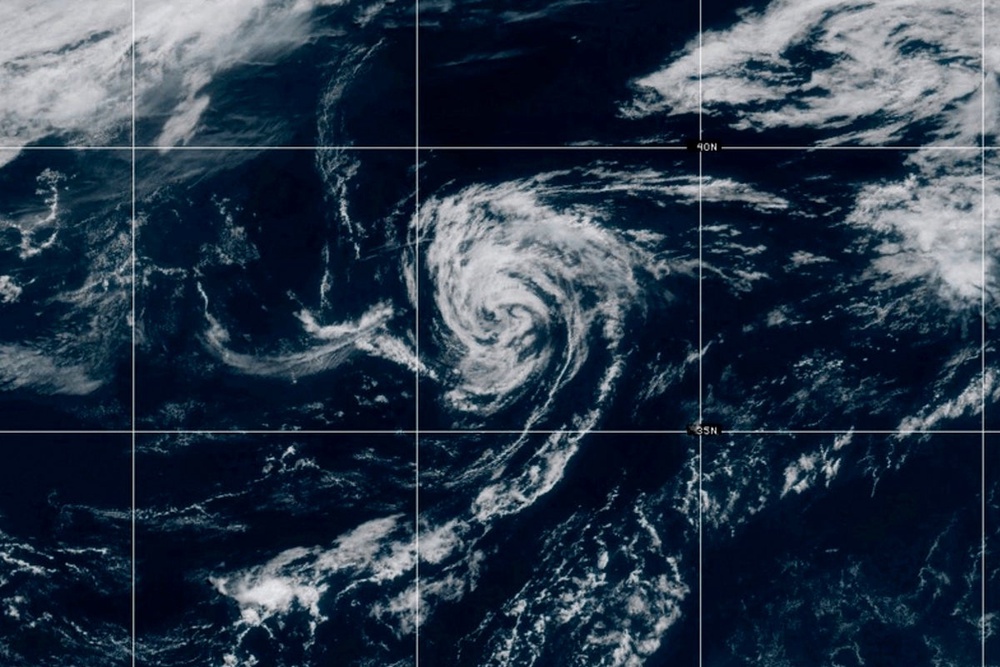 Tropical Storm Andrea, first of Atlantic hurricane season, has formed