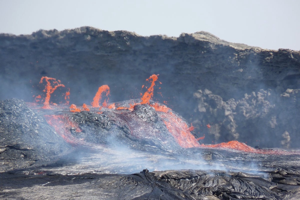 Something is ‘pulsing’ beneath the Earth, scientists say – and could ...