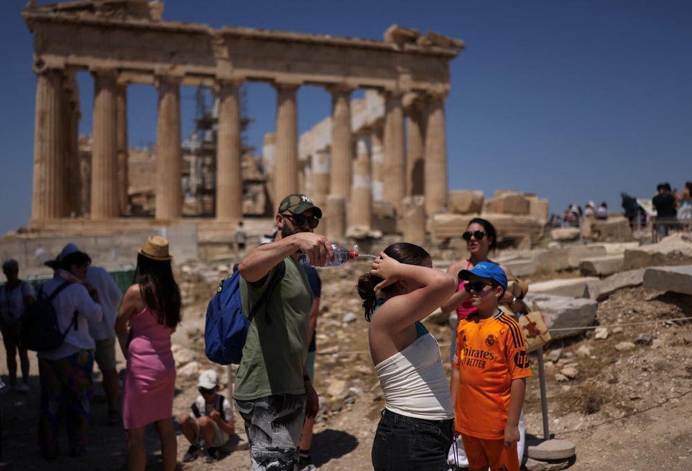 What is a heat dome? Weather system explained as UK and Europe hit by ...