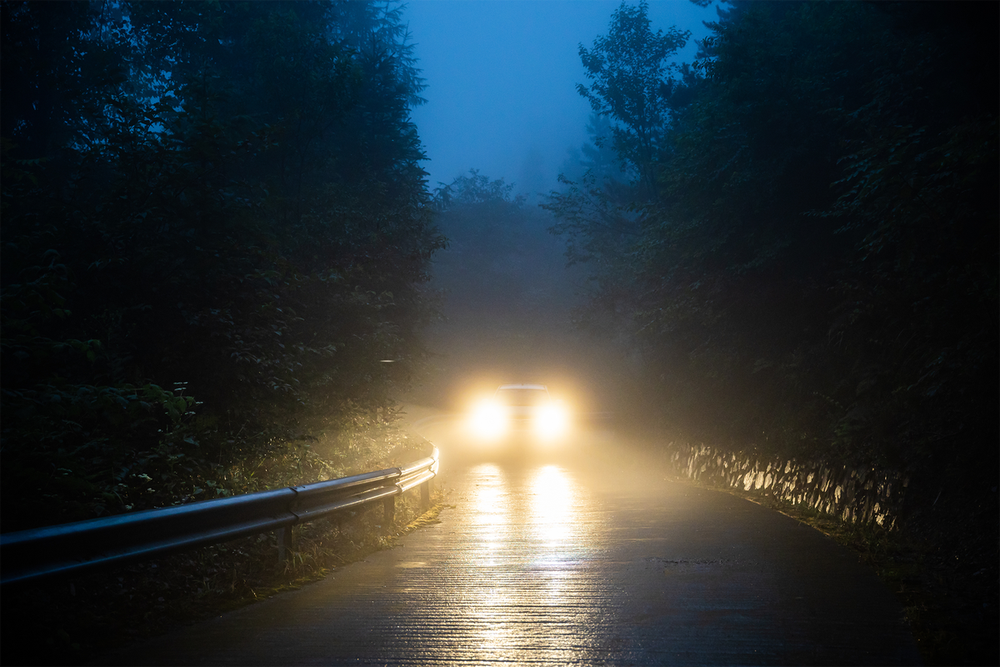 Are headlights getting brighter? Why glare is a big worry for drivers ...