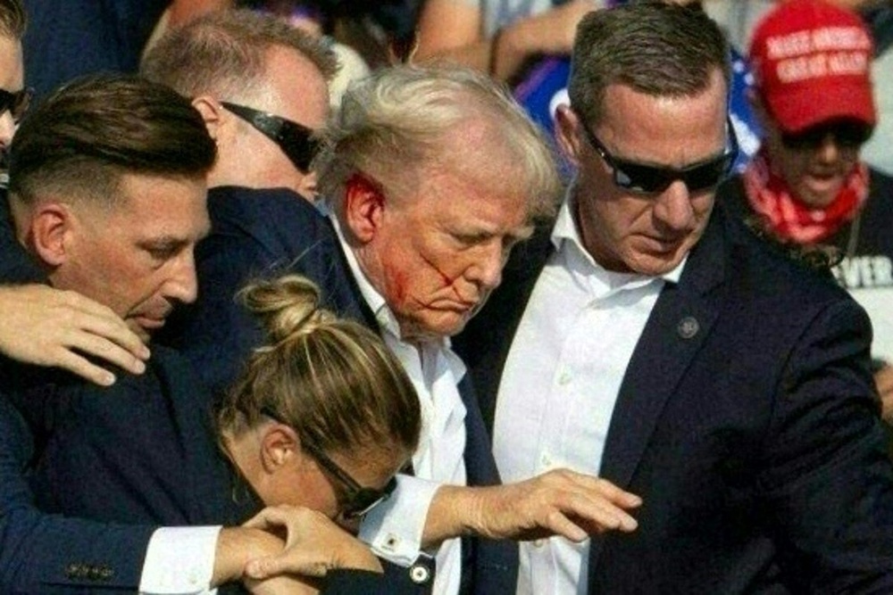 Top Trump advisor reveals ‘absolute chaos’ behind the scenes of the ...