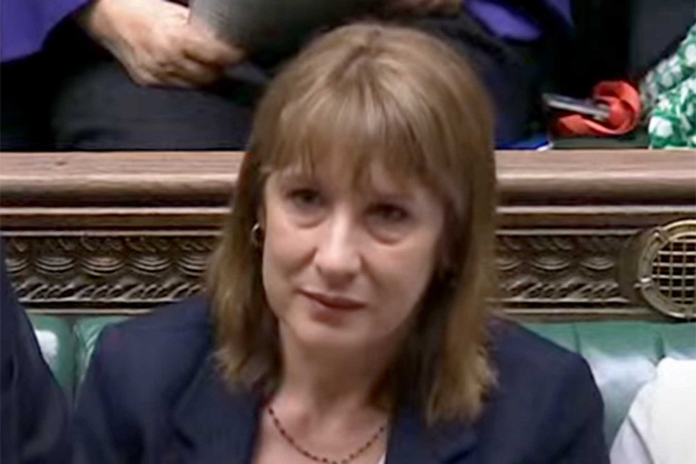 PMQs latest: Rachel Reeves cries in Commons after Starmer refuses to ...