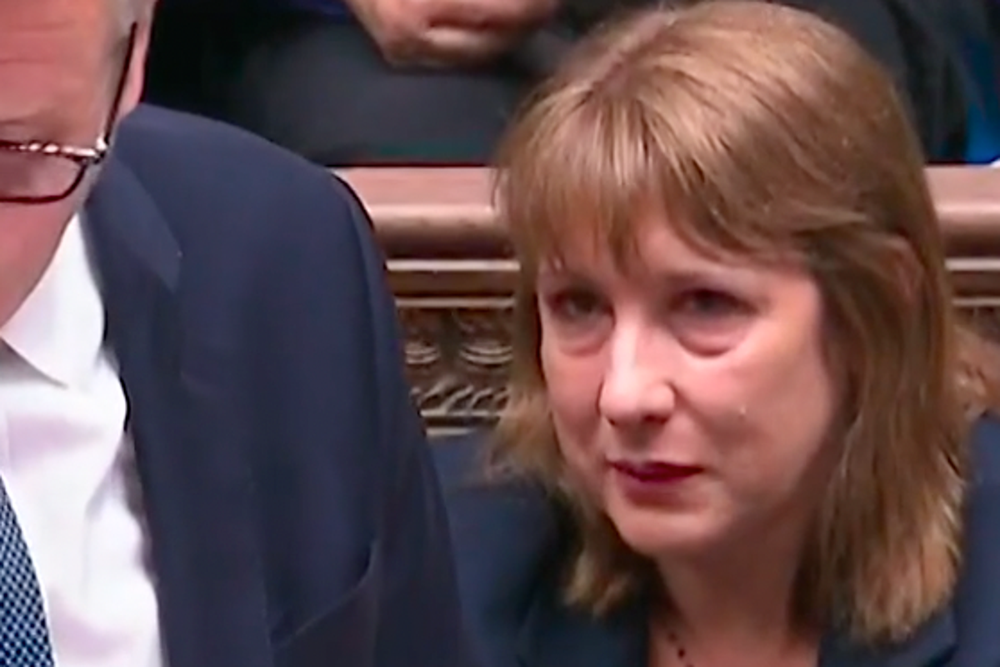 Rachel Reeves appears emotional at PMQs after Starmer refuses to ...