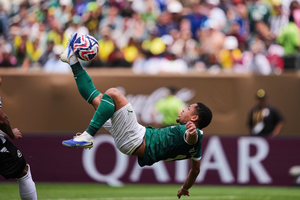 Photo highlights from the Club World Cup round of 16