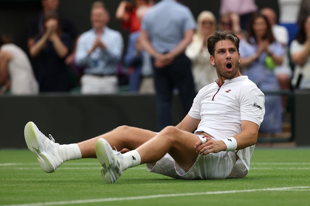 Cameron Norrie v Nicolas Jarry – Wimbledon 2025 live: Brit wins five ...