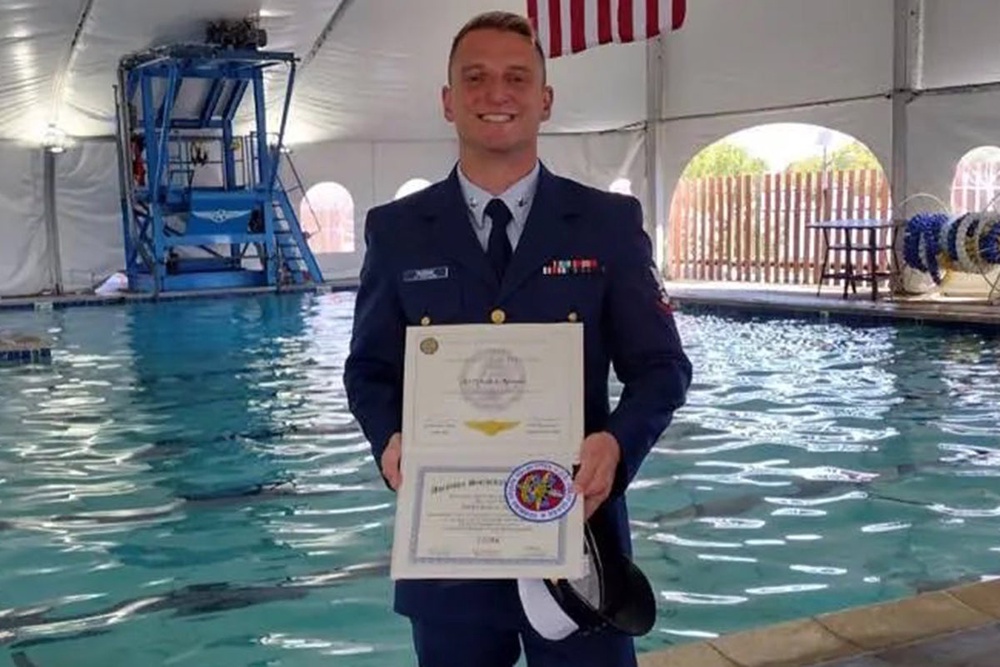‘Hero’ Coast Guard swimmer credited with saving 165 people from Camp ...