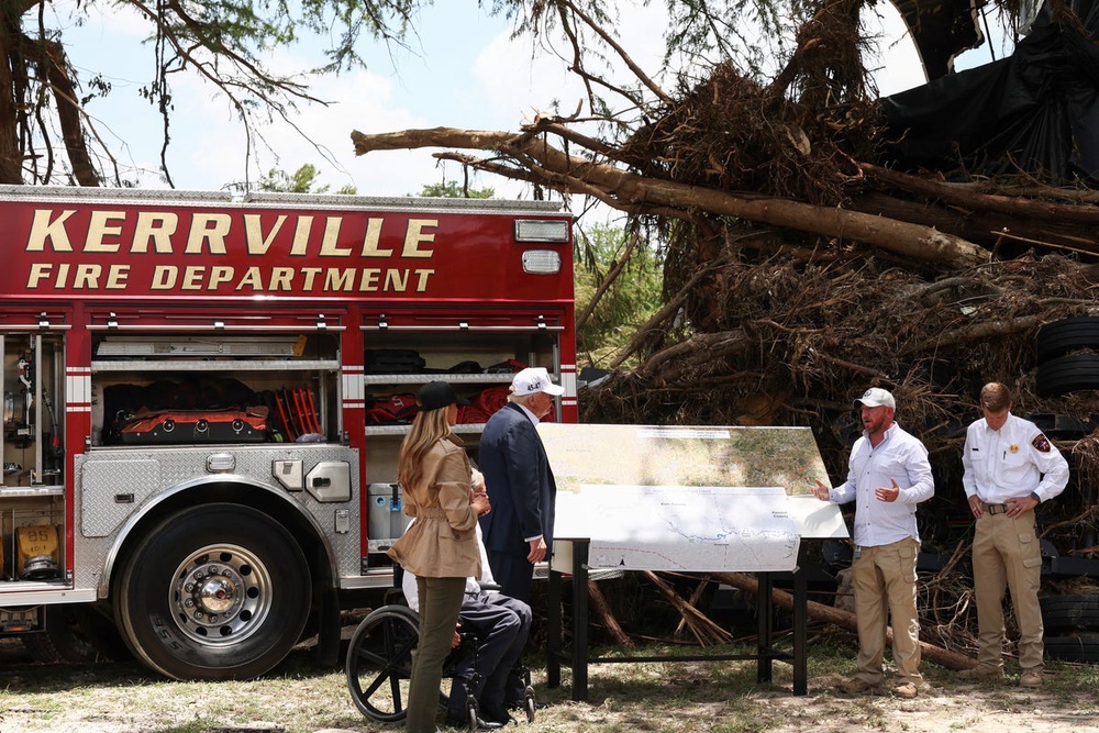 Texas floods latest: Trump surveys damage from disaster that killed 121 ...