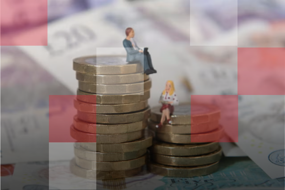 Vote in our Independent Money poll: Would you rather save or invest a ...