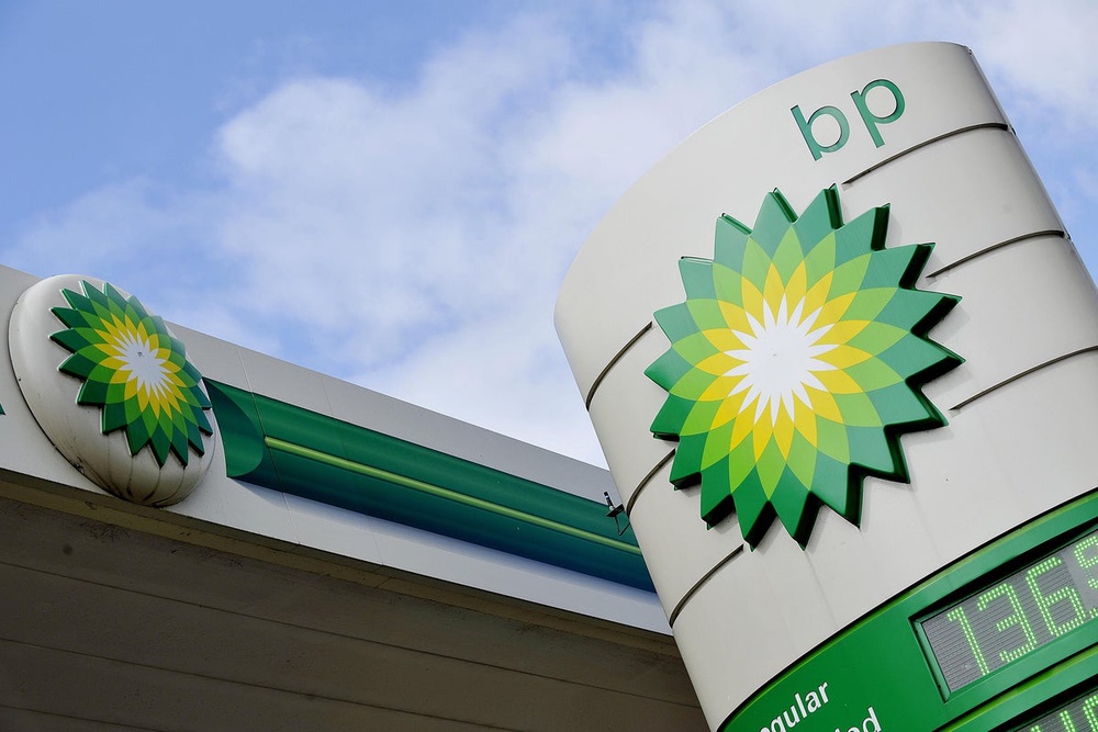 BP appoints former CRH boss Albert Manifold as new chairman