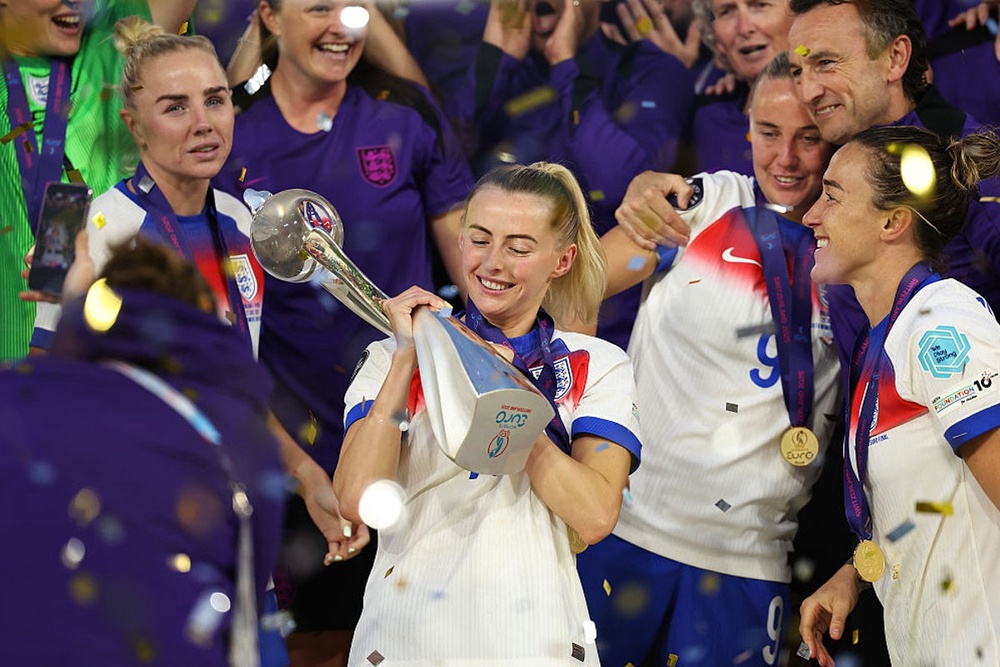 When is the Lionesses trophy parade? Start time, route and how to watch ...