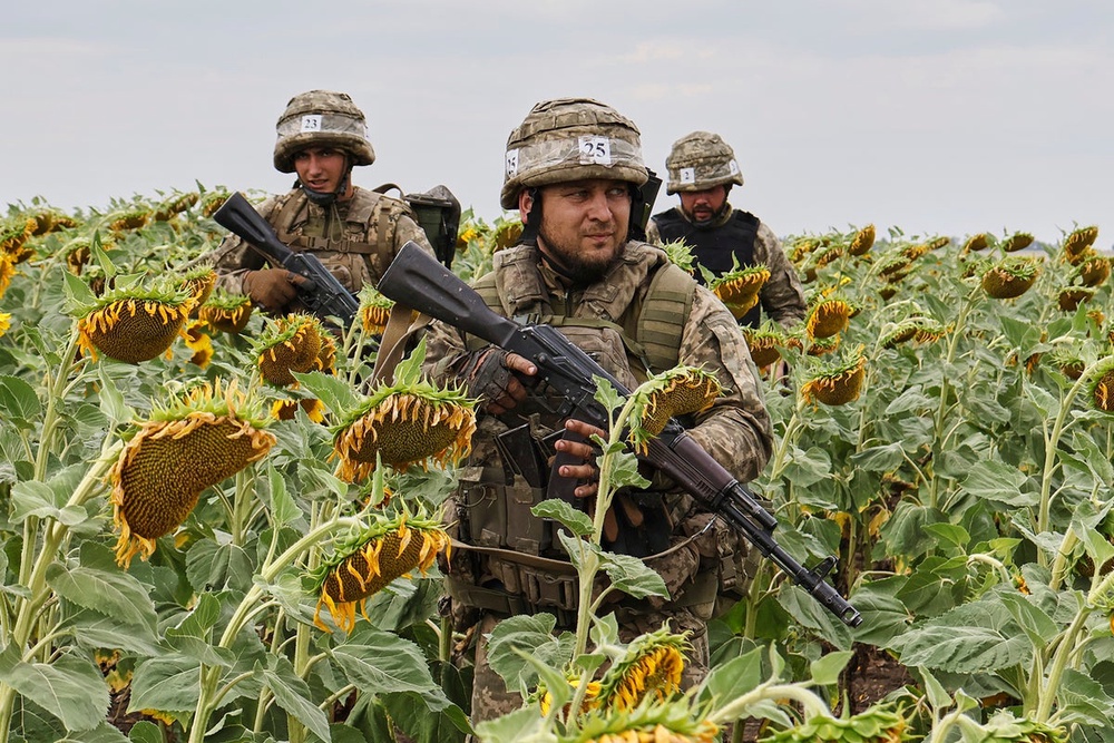 Ukraine-Russia war latest: Zelensky warns Putin will launch new war ...