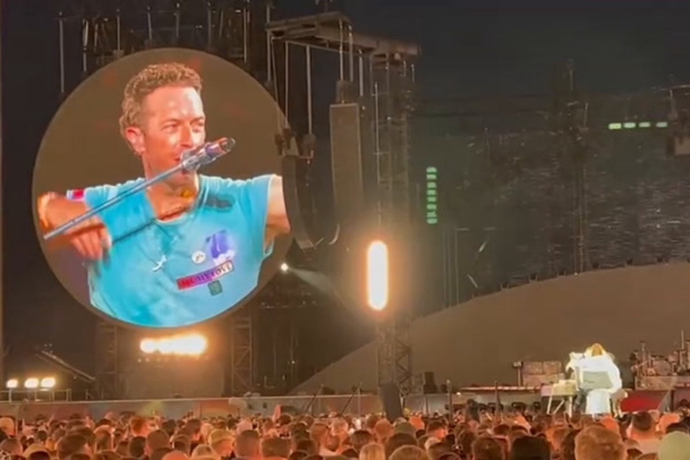 Chris Martin fights back tears as superfan travels 5000 miles from ...