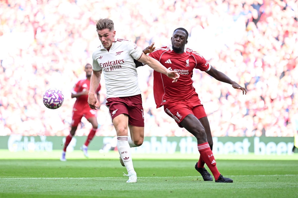Liverpool v Arsenal live: Hugo Ekitike goal ruled out as champions ...