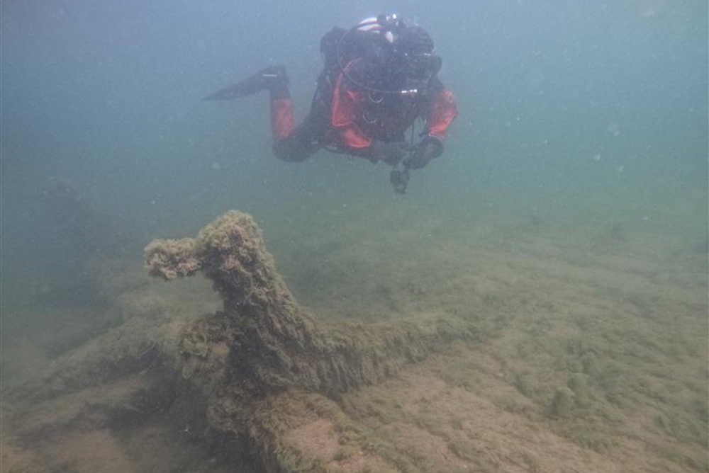 Shipwreck found at bottom of lake after being undisturbed for 138 years ...