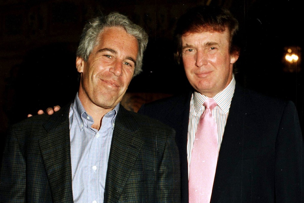 Trump refuses to answer questions on bombshell Epstein email release as ...