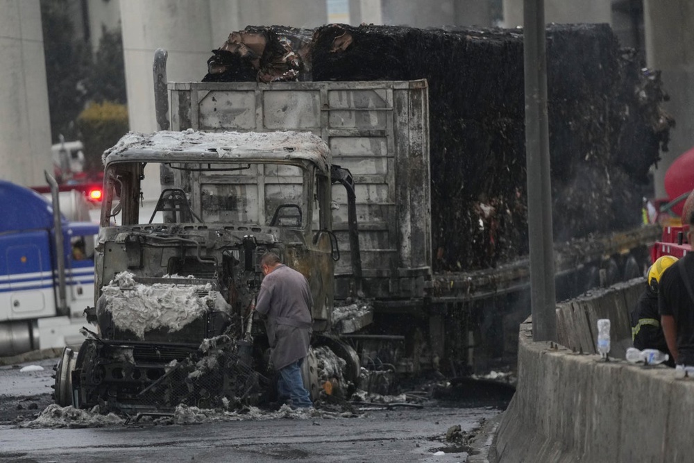 Gas tanker explosion in Mexico City leaves flames billowing and dozens ...