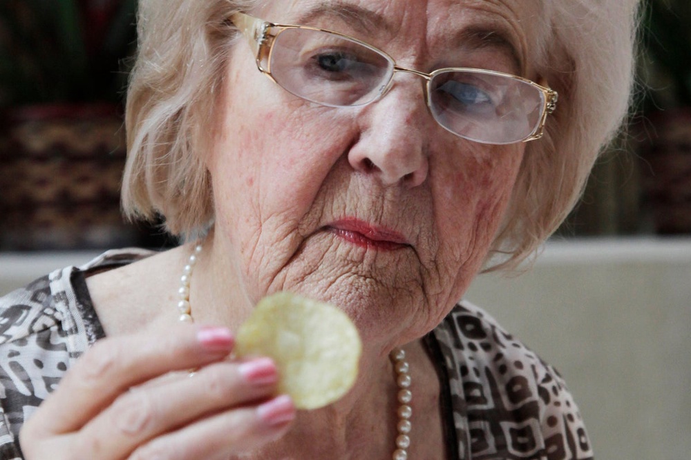 North Dakota newspaper columnist whose Olive Garden review went viral ...
