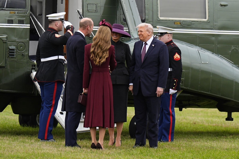 Trump appears to give Kate compliment during Windsor Castle greeting