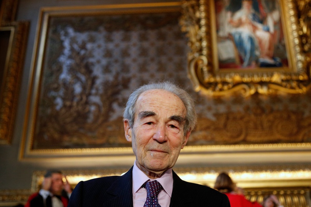Tomb of former French justice minister Badinter defaced with graffiti ...