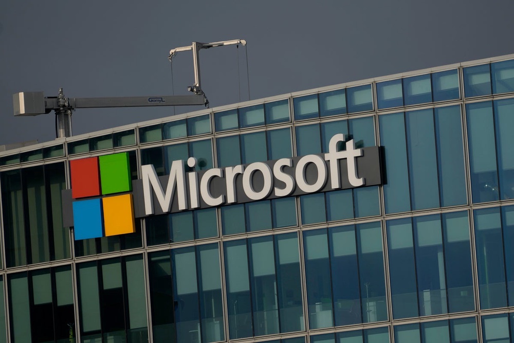 Microsoft outage latest: Services restoring after hours-long IT ...