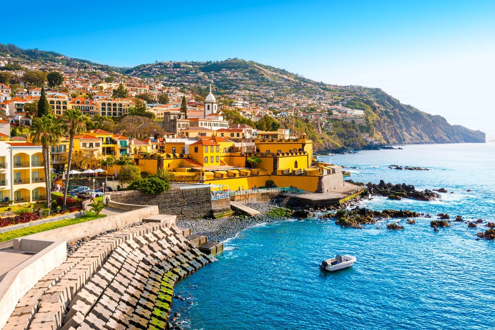Where is hot in December? Best holiday destinations for winter sun in 2025