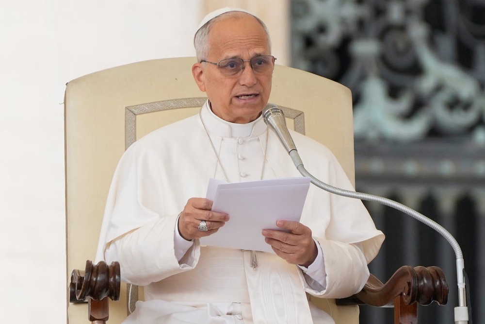 Pope condemns antisemitism and vows to fight it as tensions rise over ...
