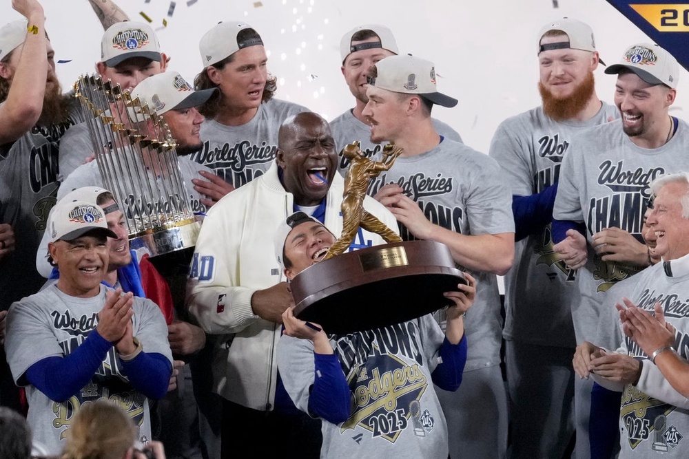 Trump invites LA Dodgers to White House after stunning World Series ...