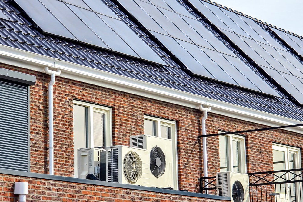 Government launches £15 billion ‘warm homes plan’ for solar panels and ...