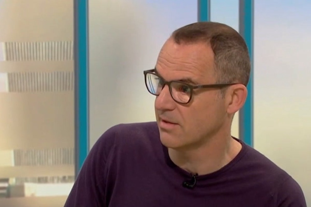 Martin Lewis warns holidaymakers they risk missing trip over this ...