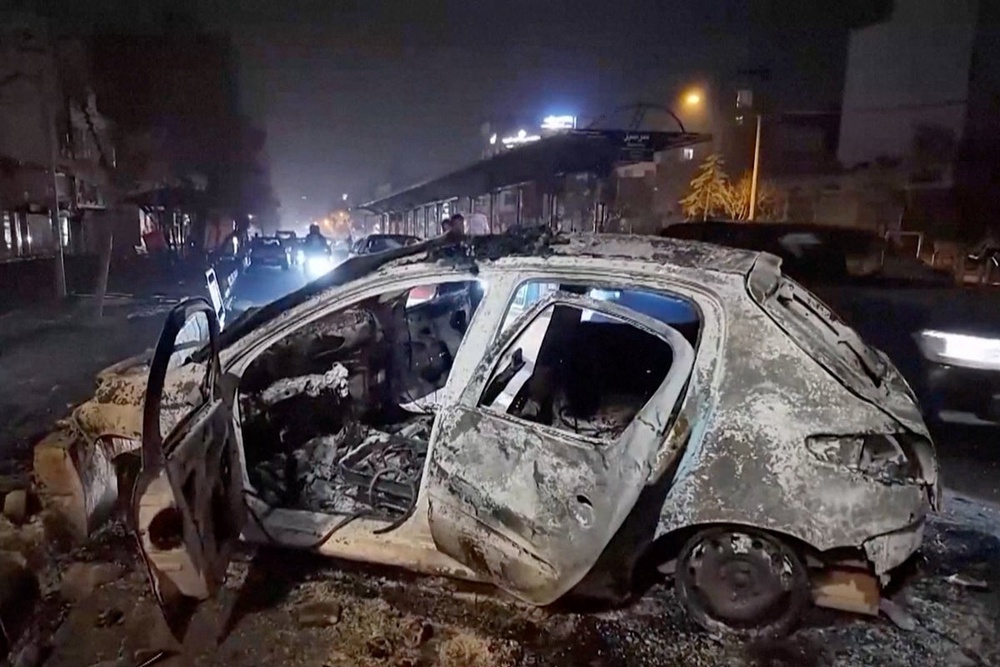 Iran latest: US staff told to leave base in Qatar after Tehran ...