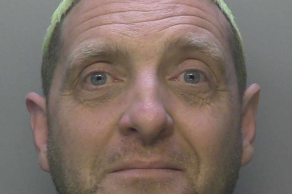 Farage ‘couldn’t run a five-a-side team’, Jenrick says in leaked audio