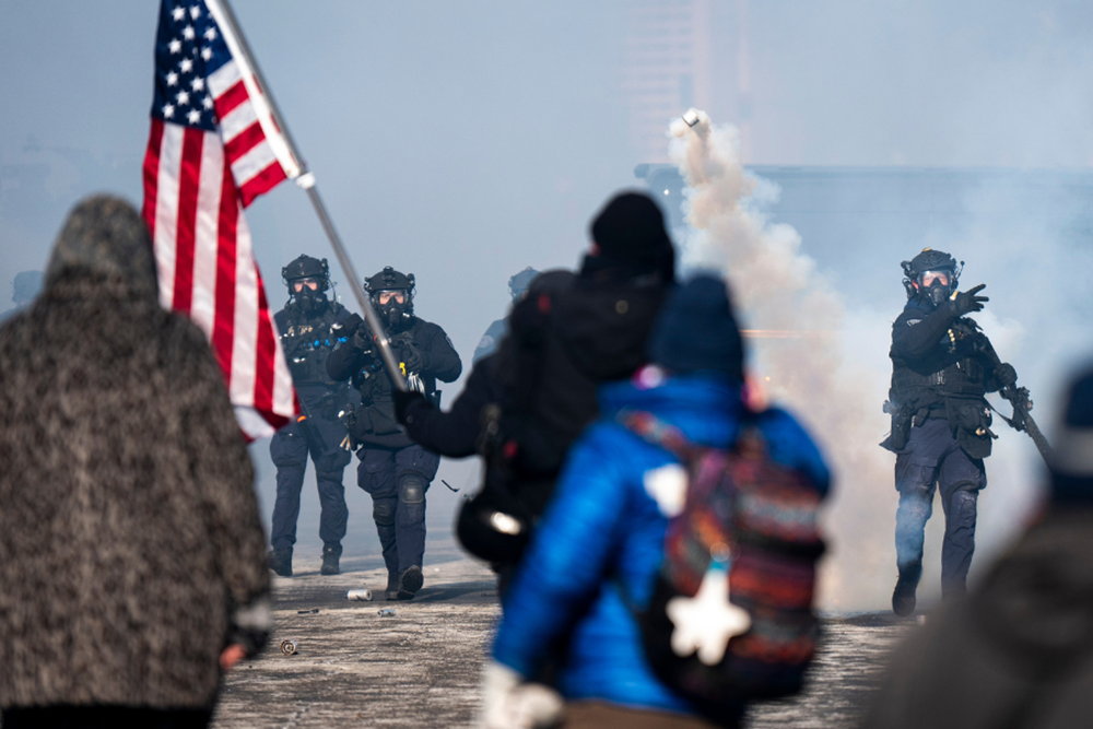 Minnesota protesters bit off federal agent’s finger during protest, DHS ...