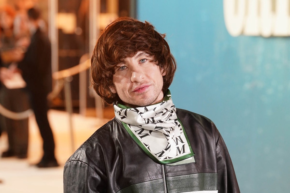 Barry Keoghan debuts Ringo Starr-inspired haircut ahead of Beatles biopics