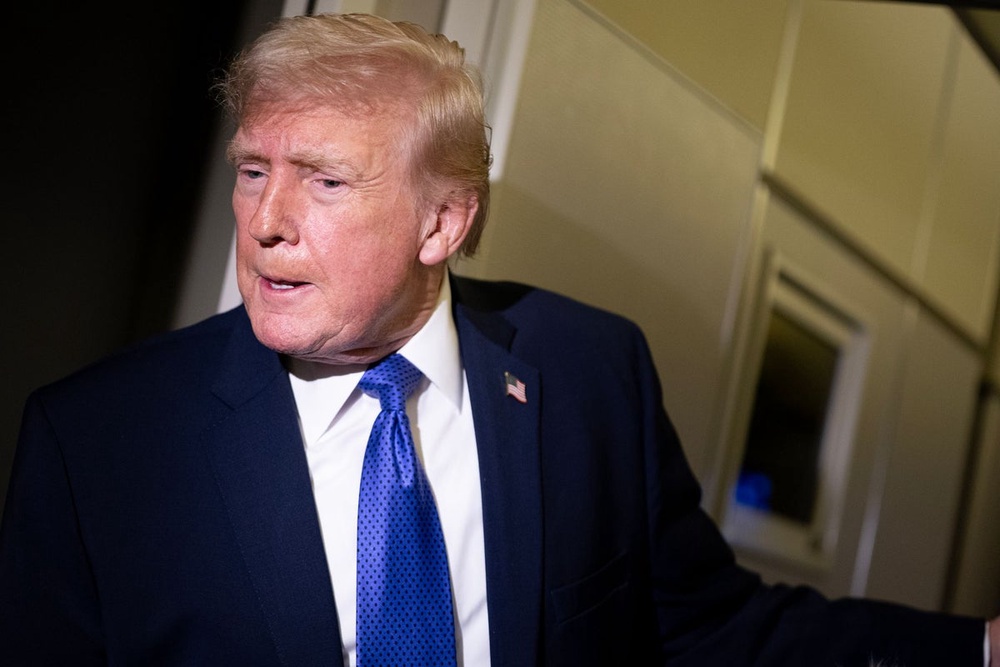 Trump skirts question on Melania’s Valentine’s Day gift during Air ...