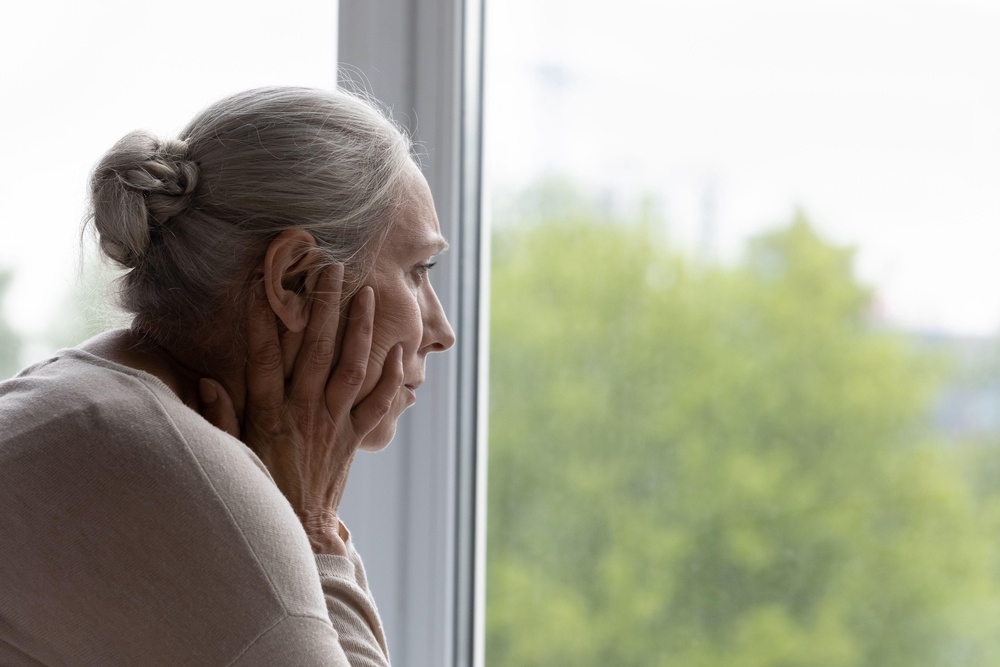 Therapists explain the benefits of living alone in later life – and how ...