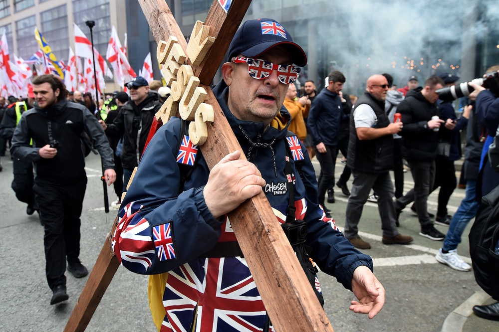 Britain First march – live: Hundreds of far-right supporters and ...