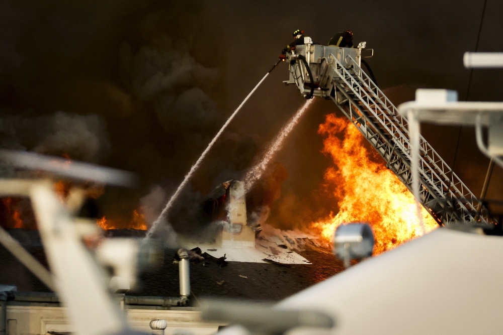 Lightning strike caused fire that destroyed Florida marine research lab ...