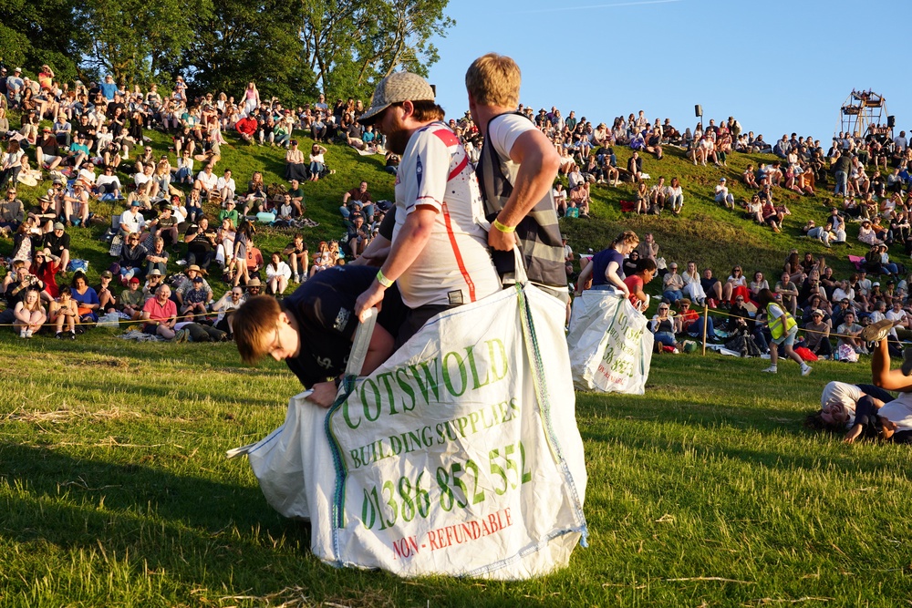 New shin-kicking champion crowned at centuries-old rural games - Newswav