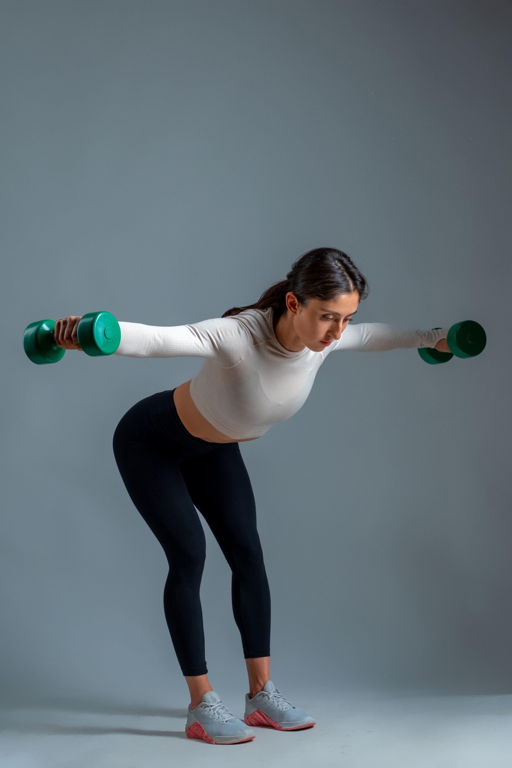 Strong back and chest ‘lowers heart attack risk’ – 5 beginner exercises ...