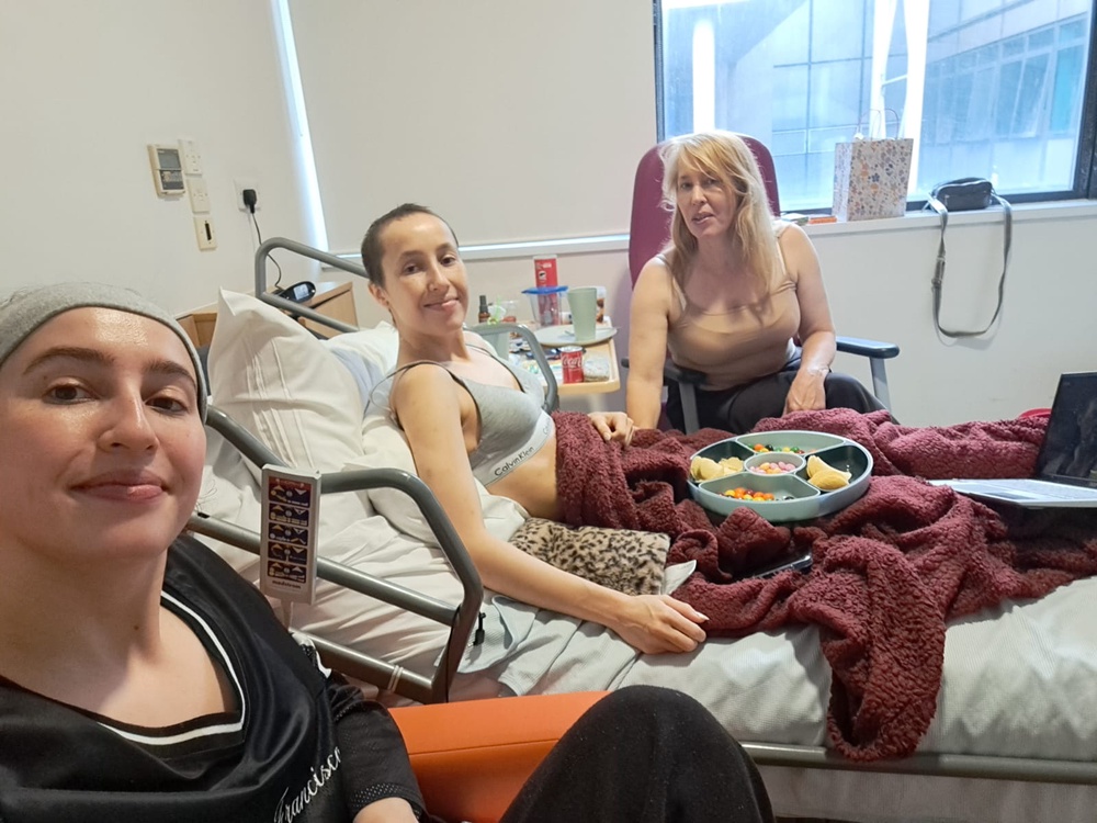Woman, 24, dies of leukaemia while fundraising for life-saving ...