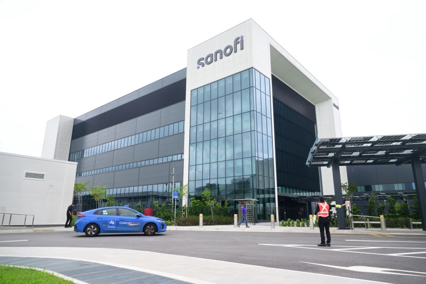 Pharma giant Sanofi opens new $800m facility in Tuas, will expand hiring Pharma giant Sanofi opens new $800m facility in Tuas, will expand hiring