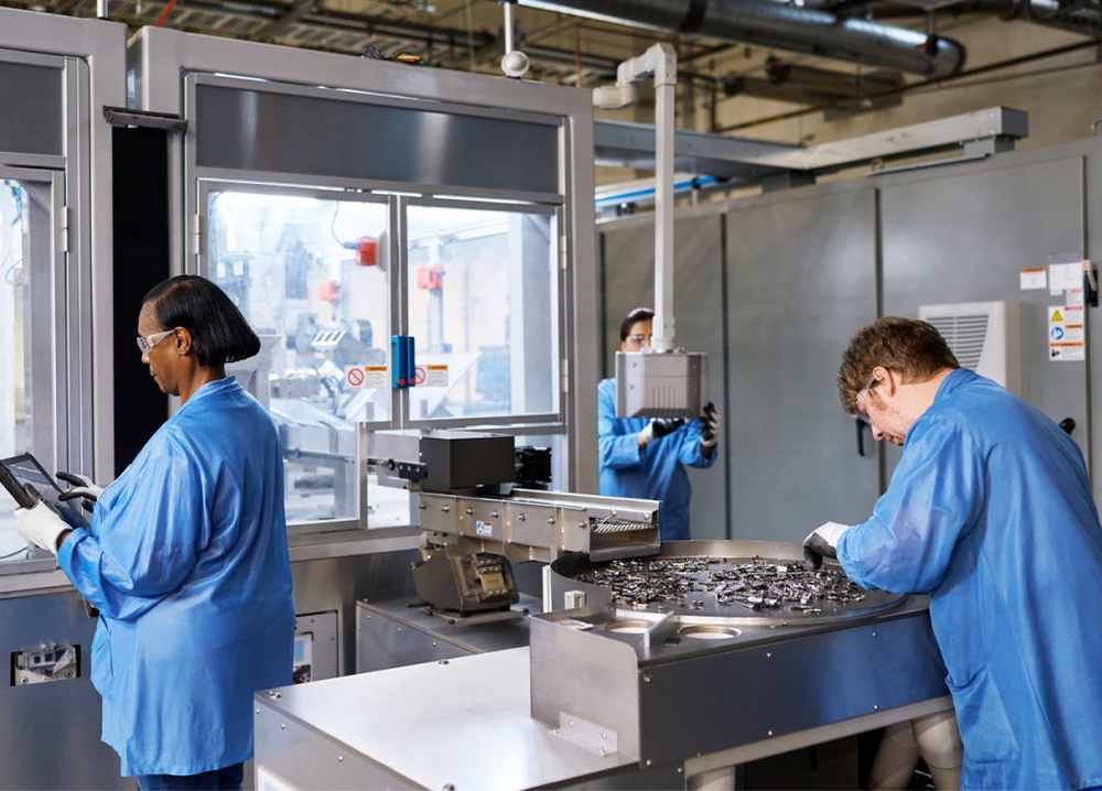 Earth Day 2025: Turn Tech Waste into Treasure with These Green Moves