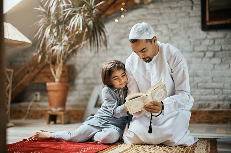 Anak Masih Mengelat Untuk Solat? Ini Cara Mengajar Anak Solat Yang ...