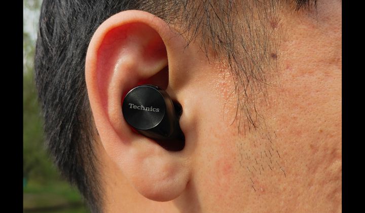 Google’s Innovative Tech Transforms Wireless Earbuds Into Heart Rate ...