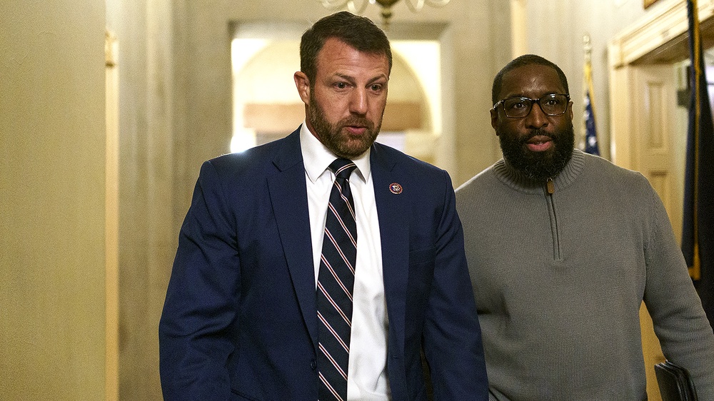 Late night TV hosts capitalize on testy Senate hearing Late night TV hosts capitalize on testy Senate hearing